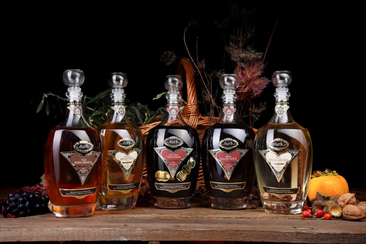 Voćne rakije i likeri | Aura